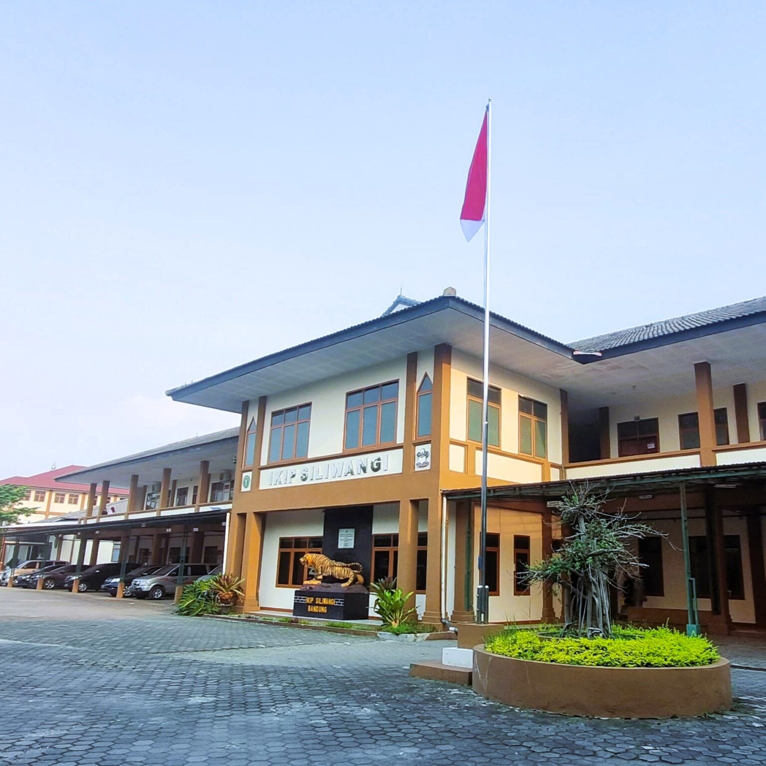 IKIP Siliwangi - Smart and Innovative Campus
